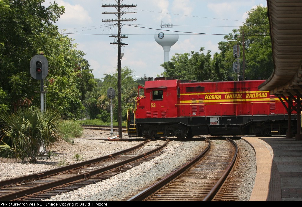 FCEN 53 north bound crossing the CSX S-Line